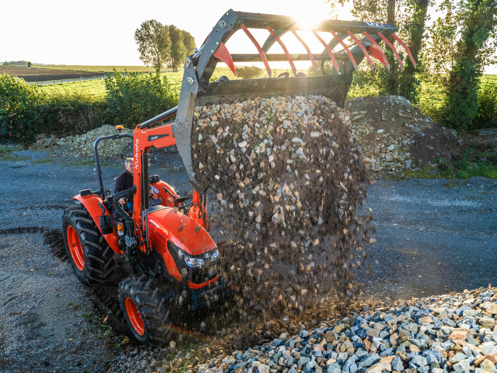 Chargeurs frontaux Kubota Série LK - Kubota Europe SAS.