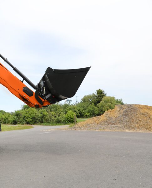 Front loaders Kubota LK Series - Kubota Europe SAS.