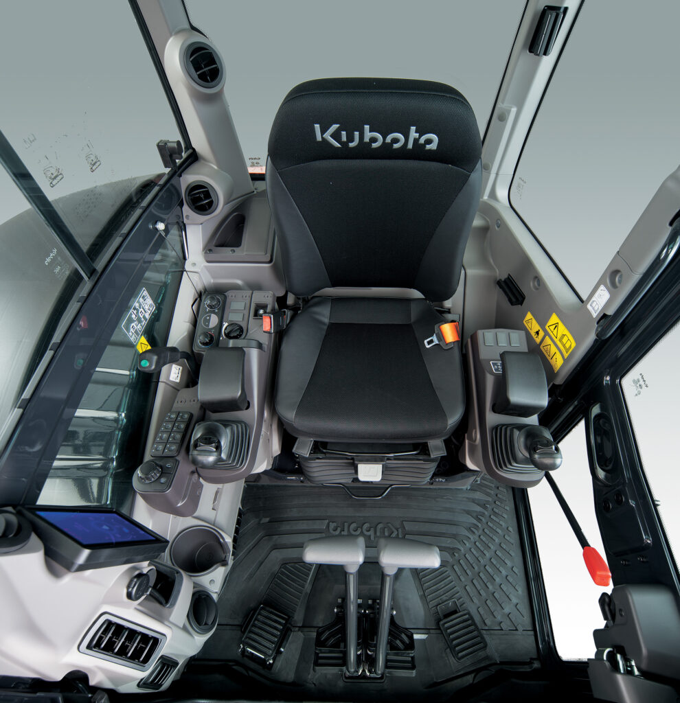 Mini-Excavators Kubota KX060-5 - Kubota Europe SAS.