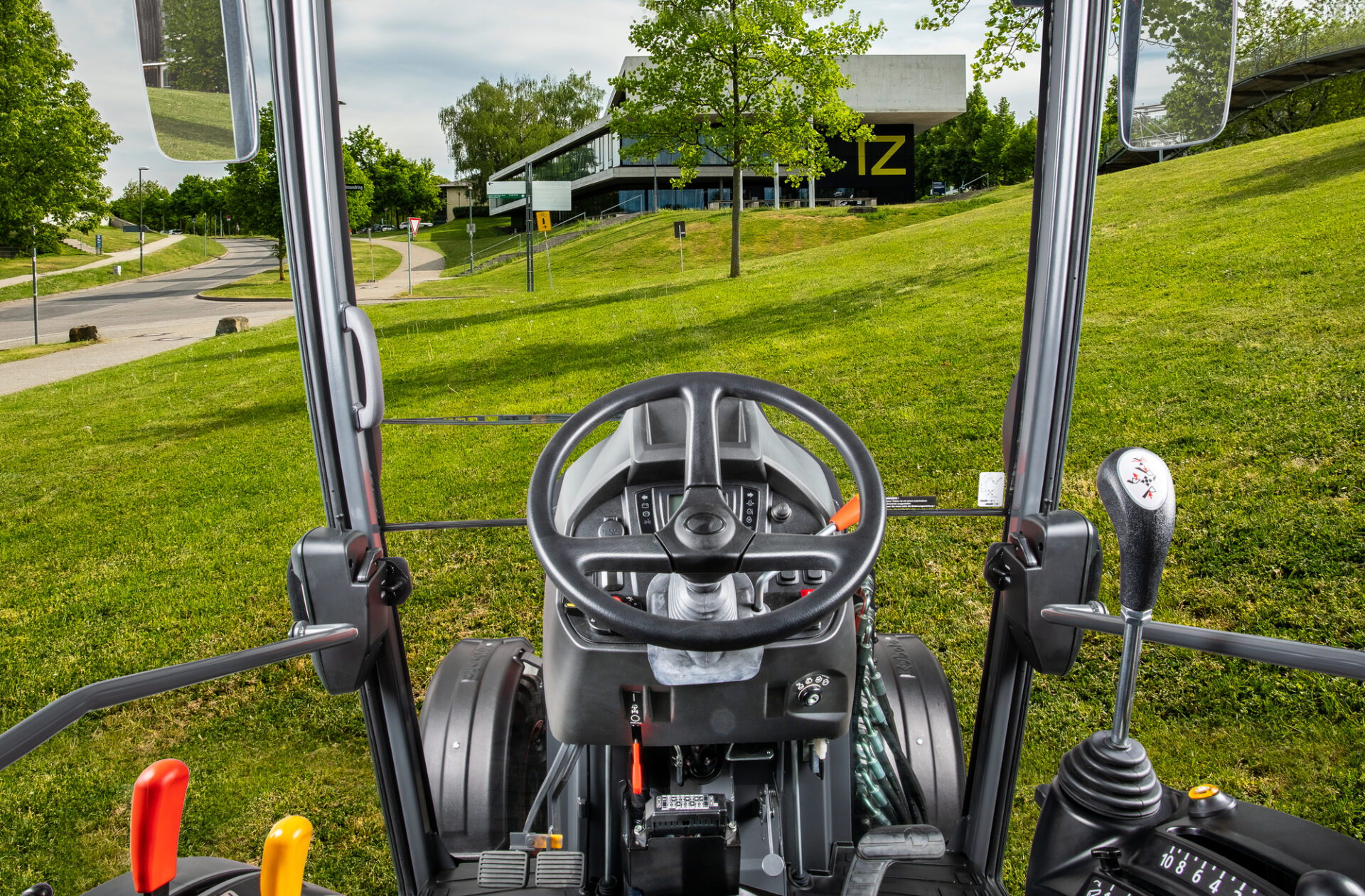 Compact Tractors Kubota B2 Series - Kubota Europe SAS.
